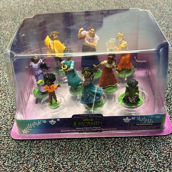 Disney | Toys | New Disney Encanto Deluxe Figurines Play Set | Poshmark